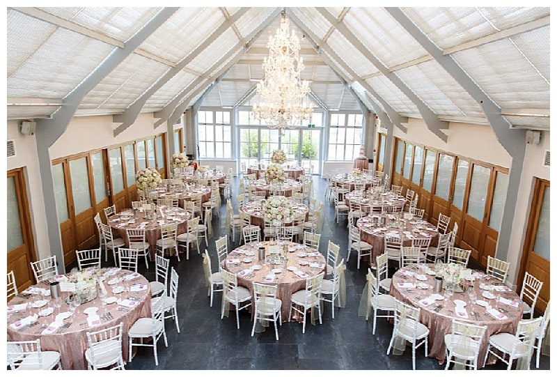 Glam Gatsby Inspired wedding at Botleys Mansion - The Fine Flowers